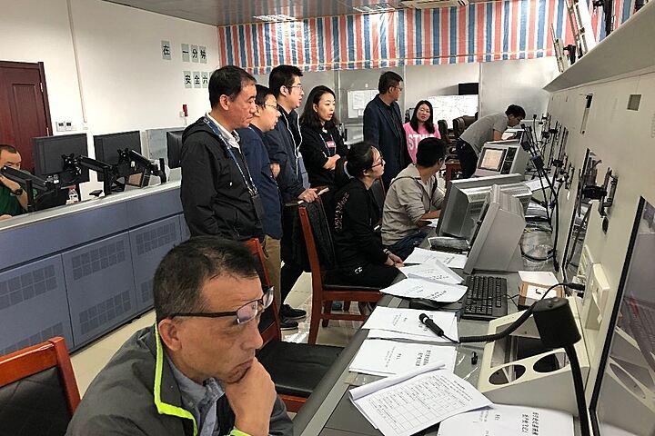 青海空管分局顺利完成西宁进近管制区工程新建八个甚高频台设备飞行校验工作 中国民用航空网
