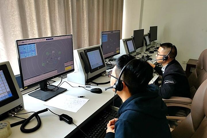 青海空管分局进近管制室组织见习管制员开展执照摸底考试 中国民用航空网