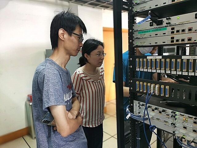 华东华北共携手 助力安装效率高 山东空管分局协助华北空管局完成华北民航传输网济南节点的设备安装 中国民用航空网