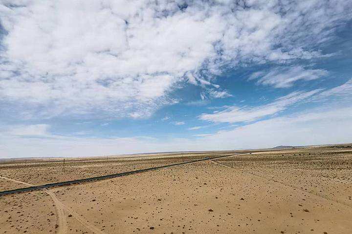 艰苦奋斗，戈壁滩上的天路守望者 - 民用航空网