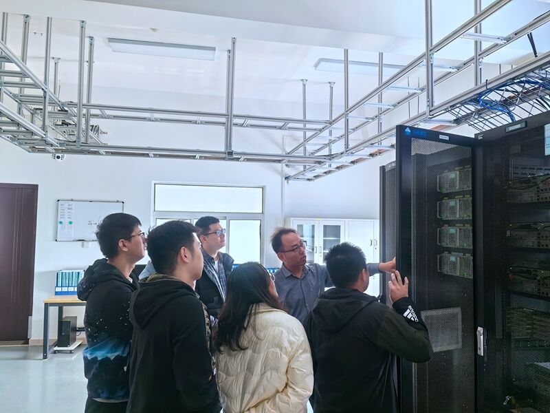 内蒙古空管分局阿巴嘎旗雷达站开展通信业务培训 民用航空网