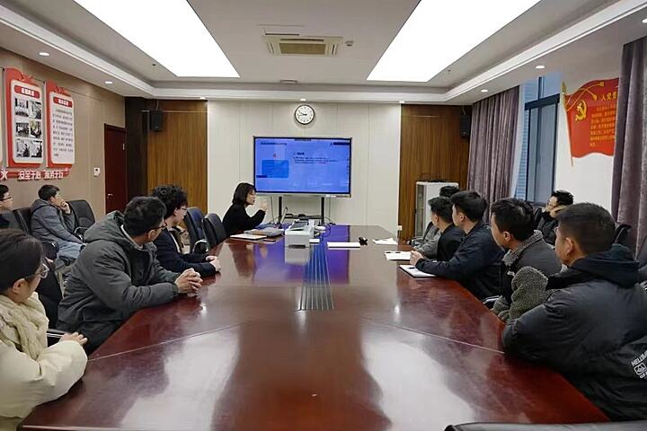 河南空管分局举行管制英语大课堂活动 民用航空网